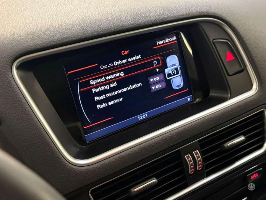 White Audi Q5 2015 in Marijampole, with an engine capacity of 1.97 L and mileage of 239 thousand km for 13650 €, photo 5 on AUTOMOTO.COM.LV
