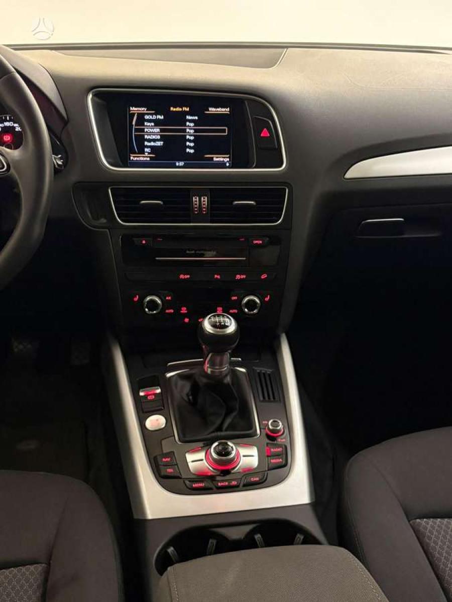 White Audi Q5 2015 in Marijampole, with an engine capacity of 1.97 L and mileage of 239 thousand km for 13650 €, photo 14 on AUTOMOTO.COM.LV