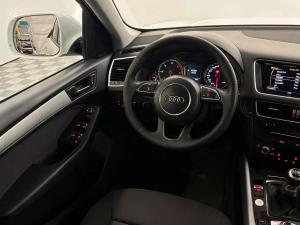 White Audi Q5 2015 in Marijampole, with an engine capacity of 1.97 L and mileage of 239 thousand km for 13650 €, photo 15 on AUTOMOTO.COM.LV