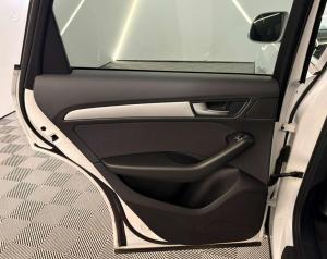 White Audi Q5 2015 in Marijampole, with an engine capacity of 1.97 L and mileage of 239 thousand km for 13650 €, photo 23 on AUTOMOTO.COM.LV