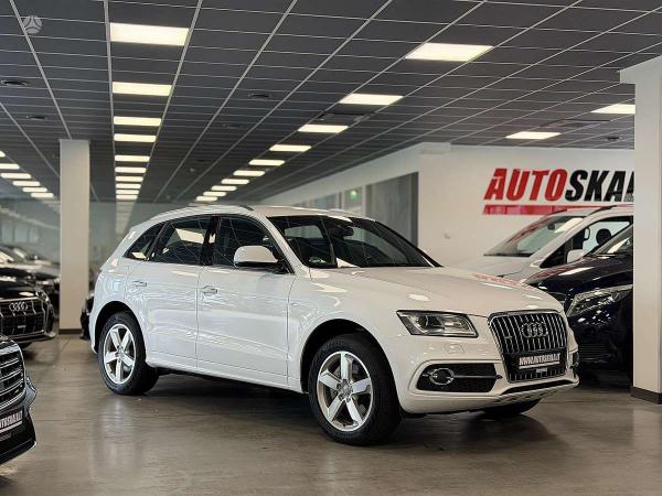 White Audi Q5 2015 in Klaipeda, with an engine capacity of 2.97 L and mileage of 320 thousand km for 14950 €, photo 5 on AUTOMOTO.COM.LV