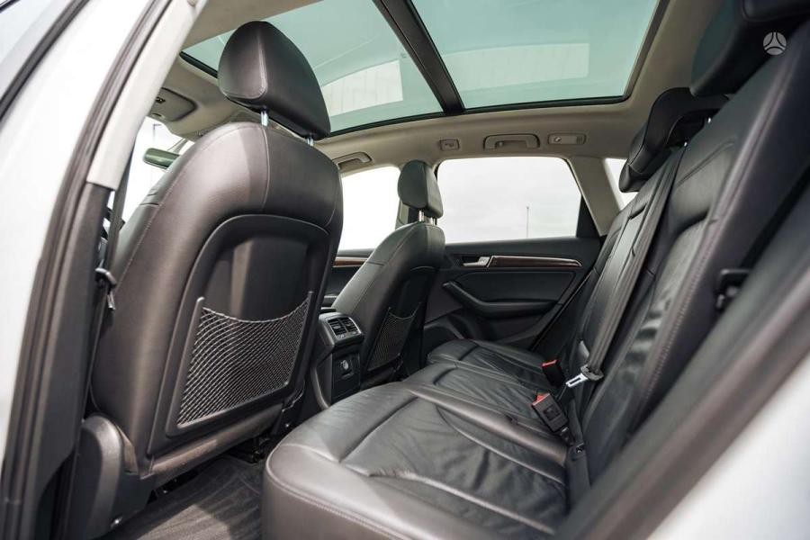 White Audi Q5 2015 in Klaipeda, with an engine capacity of 2.00 L and mileage of 156 thousand km for 10700 €, photo 28 on AUTOMOTO.COM.LV