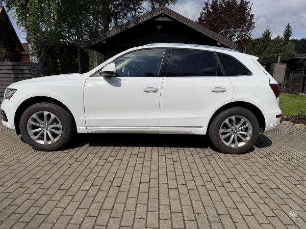 Balts Audi Q5 2015 Viļņa, ar dzinēja tilpumu 1.98 L un nobraukumu 153 tūkst. km par 12900 €, foto 2 vietnē AUTOMOTO.COM.LV
