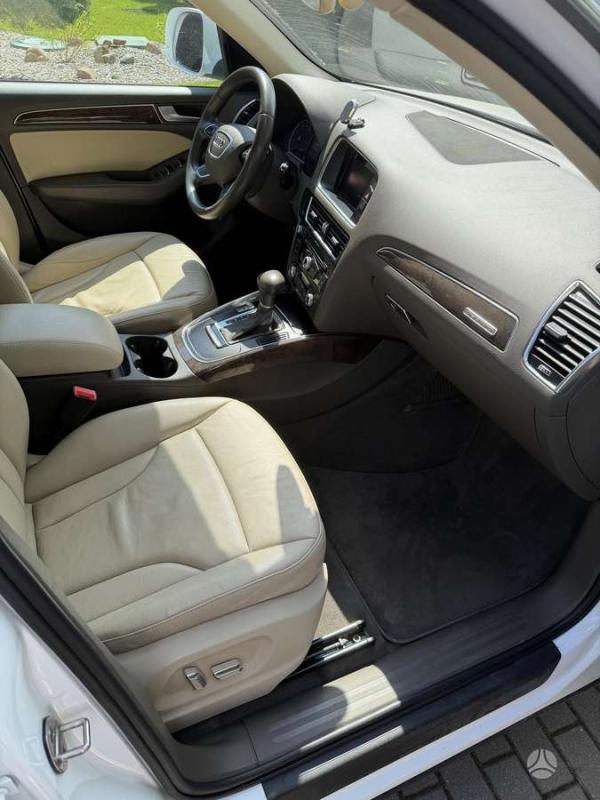 Balts Audi Q5 2015 Viļņa, ar dzinēja tilpumu 1.98 L un nobraukumu 153 tūkst. km par 12900 €, foto 9 vietnē AUTOMOTO.COM.LV