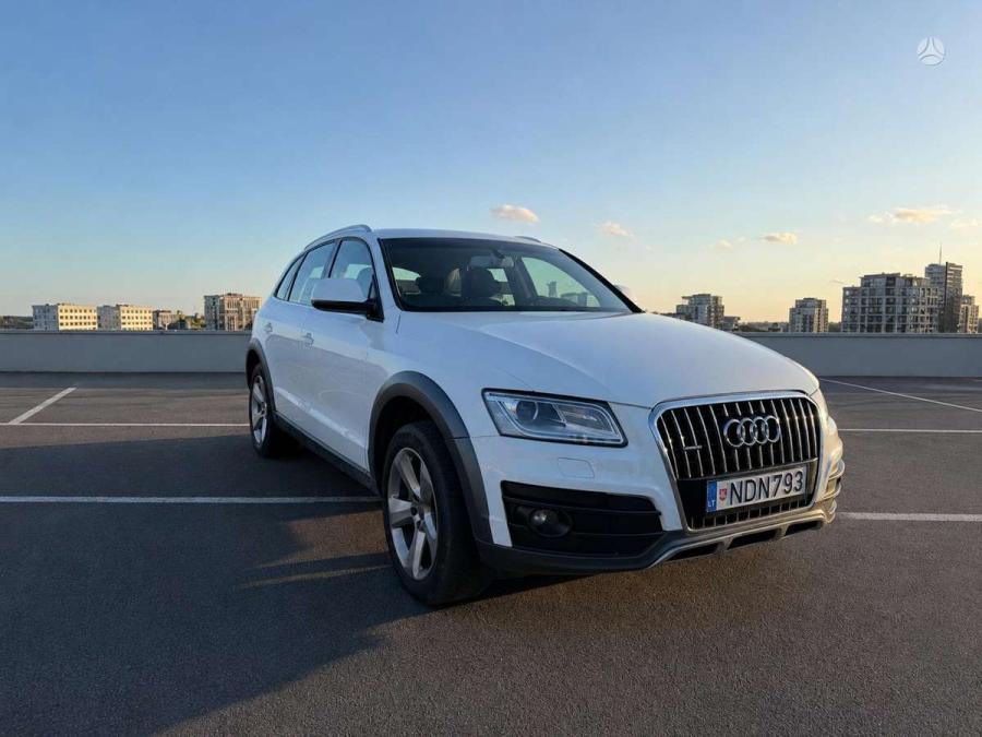 White Audi Q5 2015 in Vilnius, with an engine capacity of 1.97 L and mileage of 287 thousand km for 11700 €, photo 3 on AUTOMOTO.COM.LV
