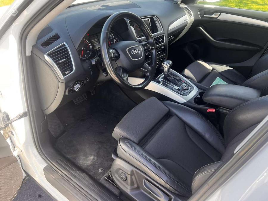 White Audi Q5 2015 in Vilkaviskis, with an engine capacity of 1.97 L and mileage of 134 thousand km for 12199 €, photo 12 on AUTOMOTO.COM.LV