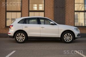 White Audi Q5 2016 in Riga, with an engine capacity of 3.00 L and mileage of 299 thousand km for 10000 €, photo 7 on AUTOMOTO.COM.LV