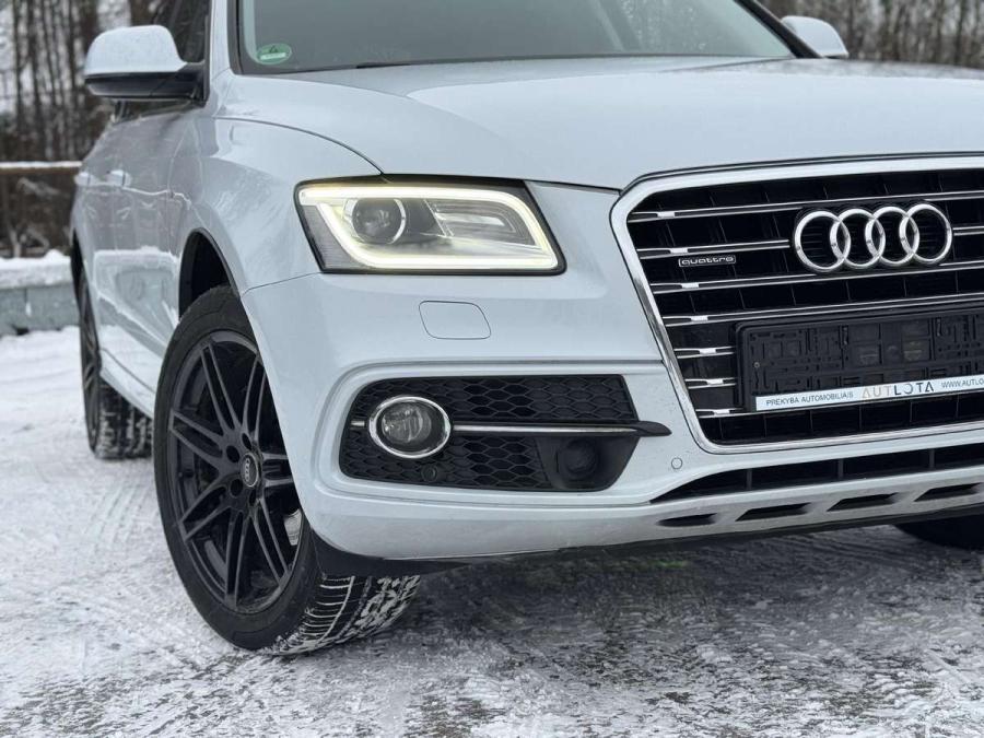 White Audi Q5 2016 in Vilnius, with an engine capacity of 1.97 L and mileage of 279 thousand km for 14700 €, photo 10 on AUTOMOTO.COM.LV
