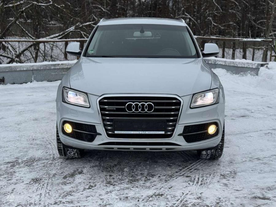 White Audi Q5 2016 in Vilnius, with an engine capacity of 1.97 L and mileage of 279 thousand km for 14700 €, photo 11 on AUTOMOTO.COM.LV