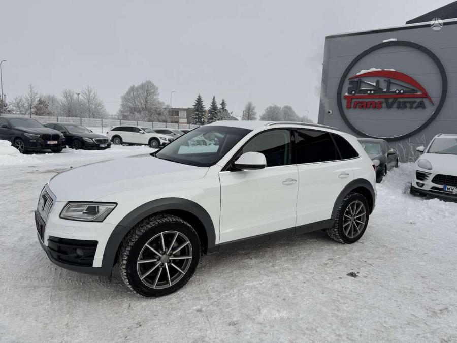White Audi Q5 2016 in Telschi, with an engine capacity of 1.97 L and mileage of 210 thousand km for 13700 €, photo 3 on AUTOMOTO.COM.LV