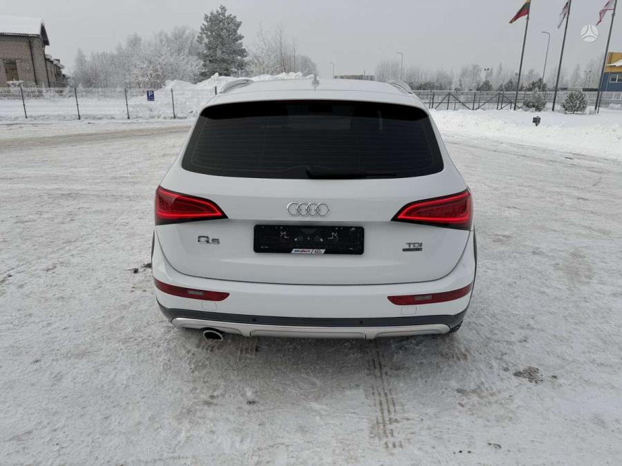 White Audi Q5 2016 in Telschi, with an engine capacity of 1.97 L and mileage of 210 thousand km for 13700 €, photo 6 on AUTOMOTO.COM.LV