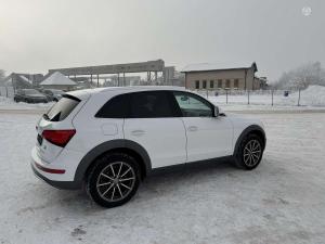 White Audi Q5 2016 in Telschi, with an engine capacity of 1.97 L and mileage of 210 thousand km for 13700 €, photo 8 on AUTOMOTO.COM.LV