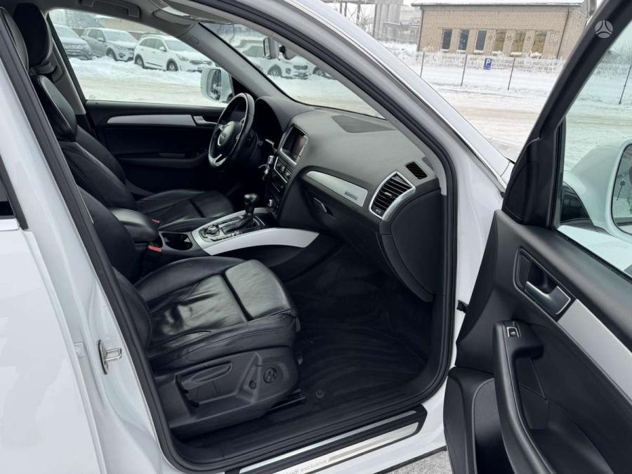 White Audi Q5 2016 in Telschi, with an engine capacity of 1.97 L and mileage of 210 thousand km for 13700 €, photo 22 on AUTOMOTO.COM.LV