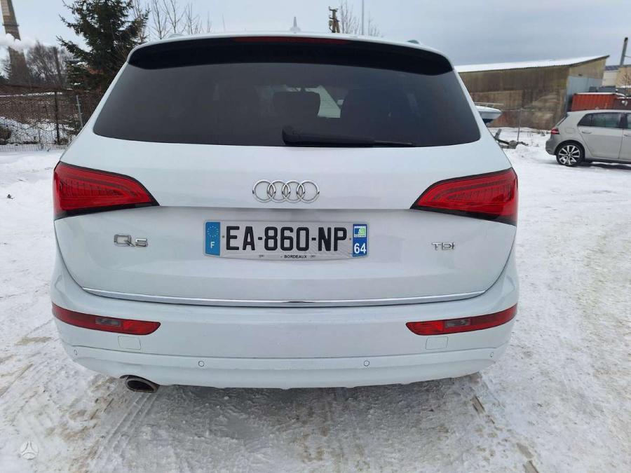 Balts Audi Q5 2016 Tauragė, ar dzinēja tilpumu 1.97 L un nobraukumu 179 tūkst. km par 13200 €, foto 6 vietnē AUTOMOTO.COM.LV