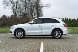 White Audi Q5 2016 in Klaipeda, with an engine capacity of 3.00 L and mileage of 61 thousand km for 15999 €, photo 10 on AUTOMOTO.COM.LV