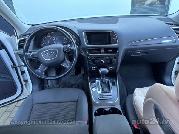 White Audi Q5 2016 in Tallinn, with an engine capacity of 2.00 L and mileage of 103 thousand km for 15000 €, photo 6 on AUTOMOTO.COM.LV
