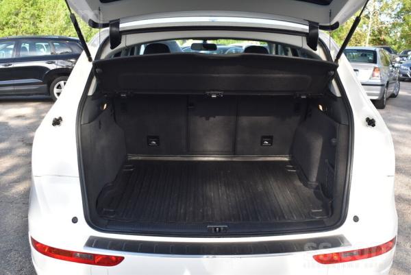 White Audi Q5 2016 in Kuldiga, with an engine capacity of 2.00 L and mileage of 0 thousand km for 13990 €, photo 7 on AUTOMOTO.COM.LV