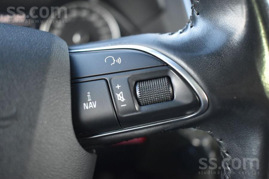 Balts Audi Q5 2016 Kuldīga, ar dzinēja tilpumu 2.00 L un nobraukumu 0 tūkst. km par 13990 €, foto 16 vietnē AUTOMOTO.COM.LV