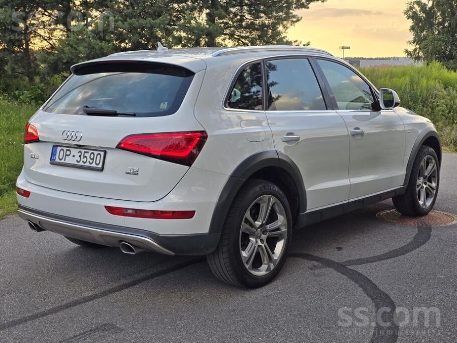 Balts Audi Q5 2016 Rīga, ar dzinēja tilpumu 3.00 L un nobraukumu 0 tūkst. km par 15250 €, foto 4 vietnē AUTOMOTO.COM.LV
