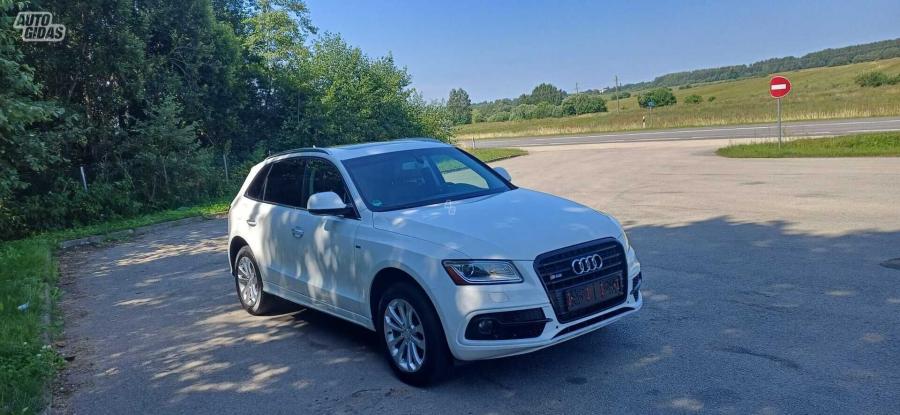 White Audi Q5 2016 in Vilnius, with an engine capacity of 2.00 L and mileage of 260 thousand km for 15350 €, photo 3 on AUTOMOTO.COM.LV