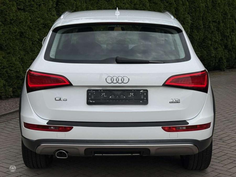 White Audi Q5 2016 in Jonava, with an engine capacity of 1.97 L and mileage of 231 thousand km for 13650 €, photo 9 on AUTOMOTO.COM.LV