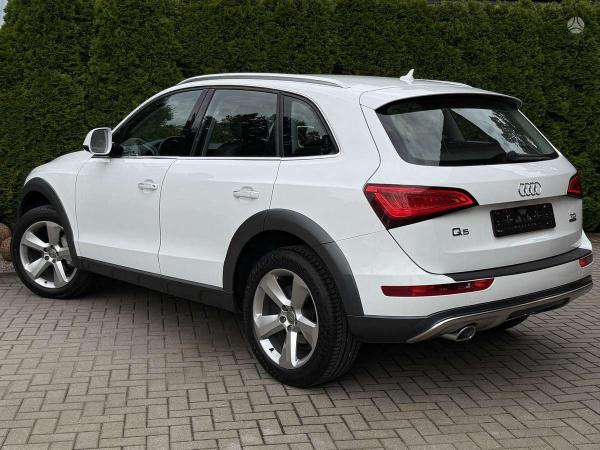 White Audi Q5 2016 in Jonava, with an engine capacity of 1.97 L and mileage of 231 thousand km for 13650 €, photo 10 on AUTOMOTO.COM.LV