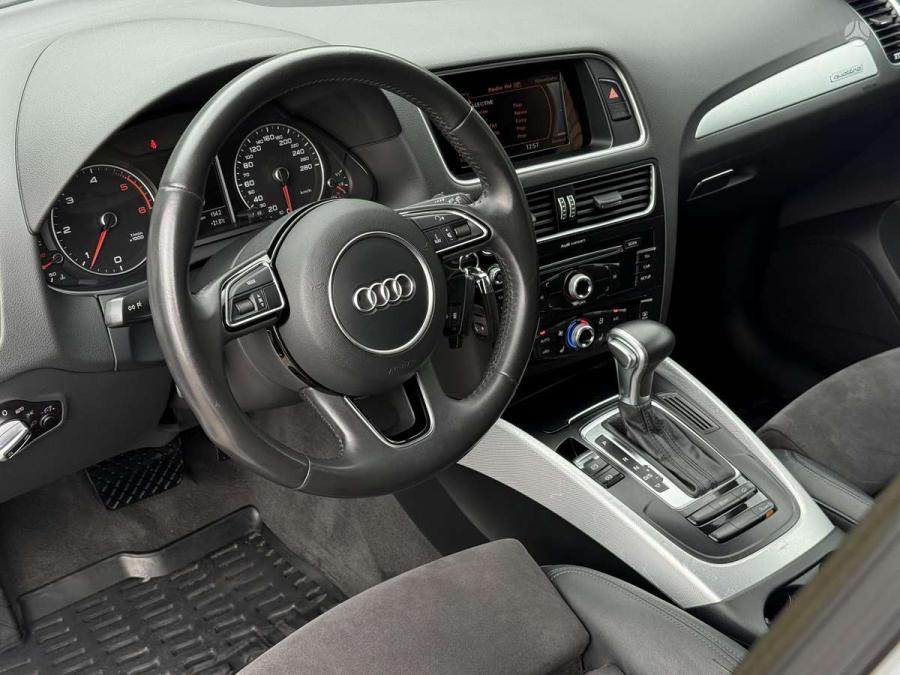 White Audi Q5 2016 in Jonava, with an engine capacity of 1.97 L and mileage of 231 thousand km for 13650 €, photo 17 on AUTOMOTO.COM.LV