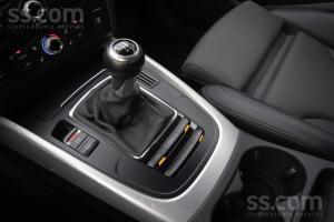 White Audi Q5 2016 in Tukums, with an engine capacity of 2.00 L and mileage of 165 thousand km for 13990 €, photo 35 on AUTOMOTO.COM.LV