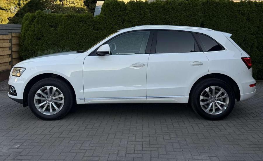 White Audi Q5 2016 in Jonava, with an engine capacity of 1.97 L and mileage of 260 thousand km for 12750 €, photo 12 on AUTOMOTO.COM.LV