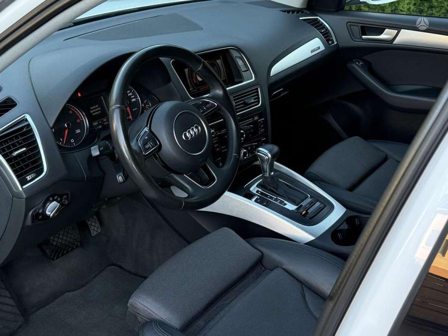 White Audi Q5 2016 in Jonava, with an engine capacity of 1.97 L and mileage of 260 thousand km for 12750 €, photo 16 on AUTOMOTO.COM.LV