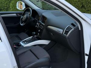 White Audi Q5 2016 in Jonava, with an engine capacity of 1.97 L and mileage of 260 thousand km for 12750 €, photo 19 on AUTOMOTO.COM.LV