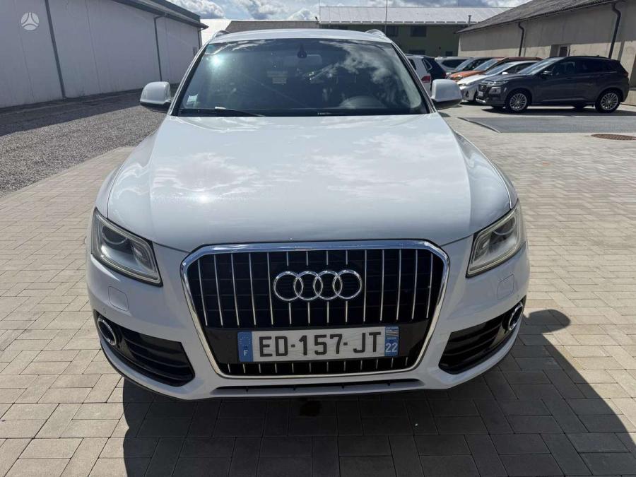 White Audi Q5 2016 in Taurage, with an engine capacity of 1.97 L and mileage of 243 thousand km for 12900 €, photo 3 on AUTOMOTO.COM.LV