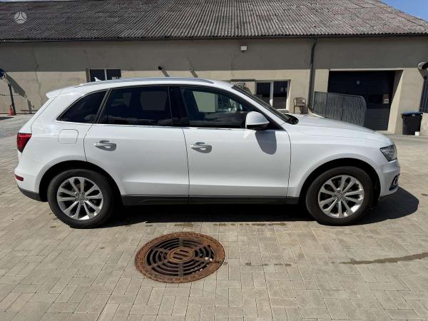 Audi Q5 2016 TauragÄ vietnÄ Balts Audi Q5 2016 TauragÄ, ar dzinÄja tilpumu 1.97 L un nobraukumu 243 tÅ«kst. km par 12900 ā¬, foto 5 vietnÄ AUTOMOTO.COM.LV