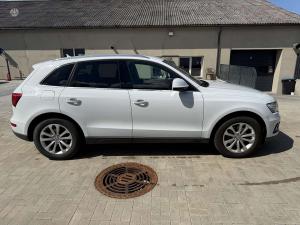 White Audi Q5 2016 in Taurage, with an engine capacity of 1.97 L and mileage of 243 thousand km for 12900 €, photo 5 on AUTOMOTO.COM.LV