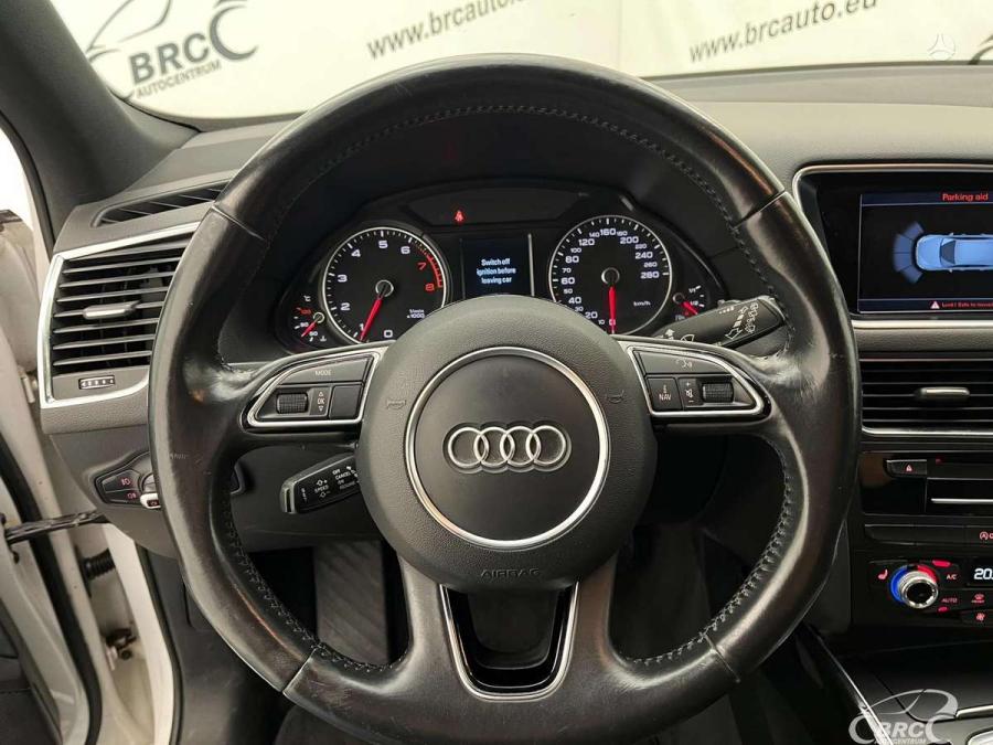 White Audi Q5 2016 in Vilnius, with an engine capacity of 1.98 L and mileage of 196 thousand km for 12900 €, photo 18 on AUTOMOTO.COM.LV