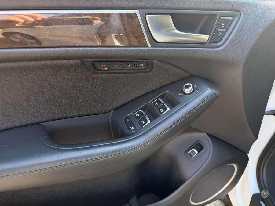Balts Audi Q5 2016 Prienai, ar dzinēja tilpumu 3.00 L un nobraukumu 280 tūkst. km par 11000 €, foto 12 vietnē AUTOMOTO.COM.LV