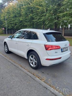 White Audi Q5 2017 in Jurmala, with an engine capacity of 2.00 L and mileage of 190 thousand km for 19900 €, photo 18 on AUTOMOTO.COM.LV