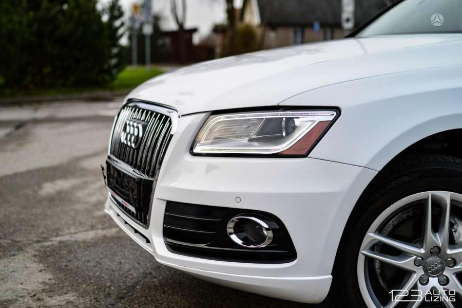 White Audi Q5 2017 in Kretinga, with an engine capacity of 2.00 L and mileage of 187 thousand km for 14950 €, photo 2 on AUTOMOTO.COM.LV