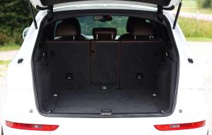 Белый Ауди Ку 5 2017 в Кретинга, объемом двигателя 1.98 л и пробегом 176 тыс. км за 15999 €, фото 18 на AUTOMOTO.COM.LV