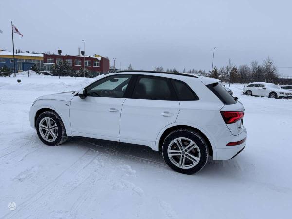 Balts Audi Q5 2017 Telšiai, ar dzinēja tilpumu 1.97 L un nobraukumu 154 tūkst. km par 23999 €, foto 3 vietnē AUTOMOTO.COM.LV
