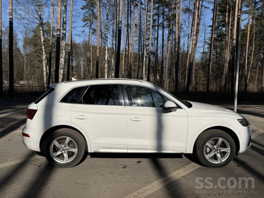 Balts Audi Q5 2017 Rīga, ar dzinēja tilpumu 2.00 L un nobraukumu 195 tūkst. km par 18700 €, foto 4 vietnē AUTOMOTO.COM.LV
