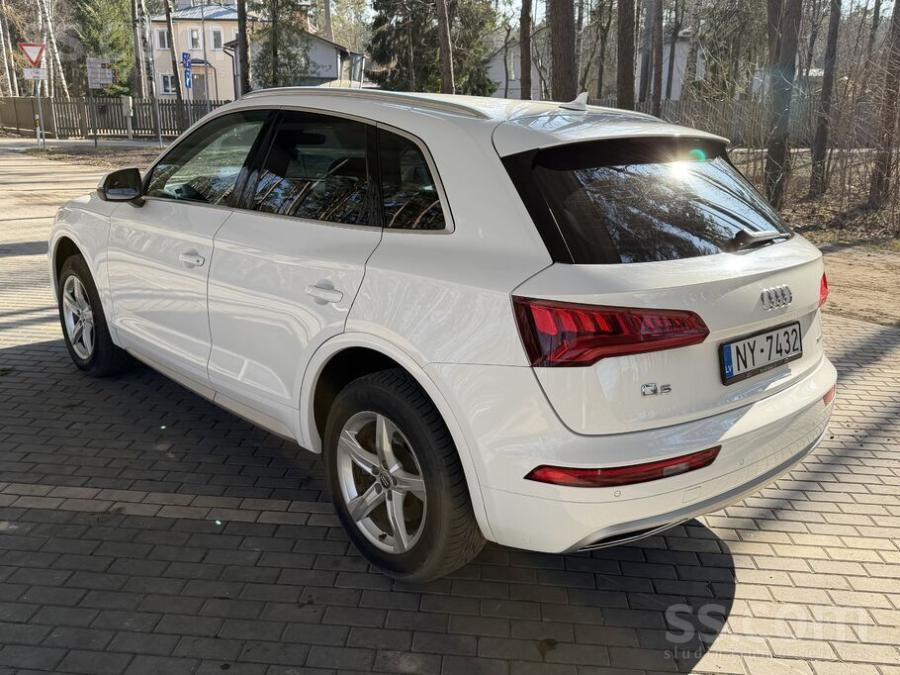 Balts Audi Q5 2017 Rīga, ar dzinēja tilpumu 2.00 L un nobraukumu 195 tūkst. km par 18700 €, foto 7 vietnē AUTOMOTO.COM.LV