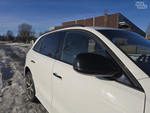 White Audi Q5 2017 in Mazeikiai, with an engine capacity of 3.00 L and mileage of 257 thousand km for 13900 €, photo 18 on AUTOMOTO.COM.LV