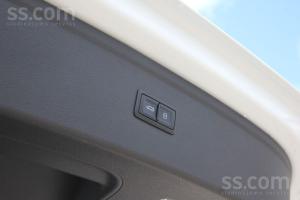 Balts Audi Q5 2017 Tukums, ar dzinēja tilpumu 2.00 L un nobraukumu 145 tūkst. km par 20990 €, foto 33 vietnē AUTOMOTO.COM.LV