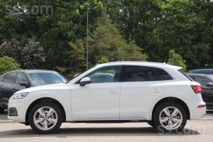 White Audi Q5 2017 in Tukums, with an engine capacity of 2.00 L and mileage of 145 thousand km for 20990 €, photo 3 on AUTOMOTO.COM.LV