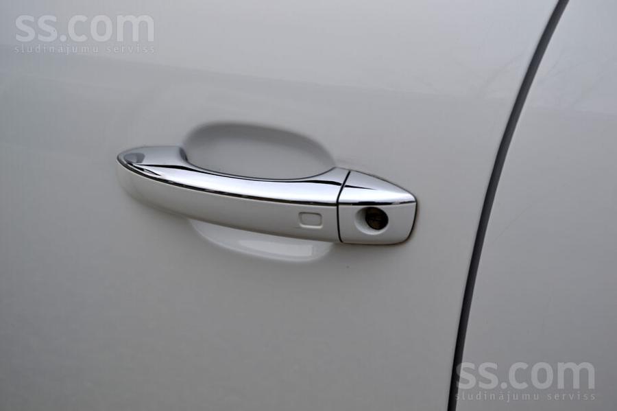 Balts Audi Q5 2017 Tukums, ar dzinēja tilpumu 3.00 L un nobraukumu 261 tūkst. km par 16790 €, foto 24 vietnē AUTOMOTO.COM.LV