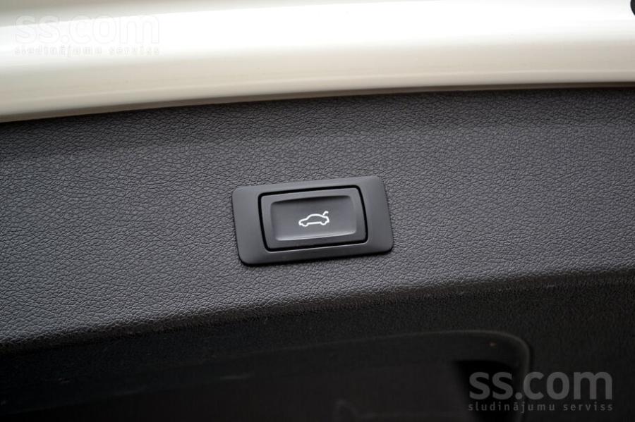 Balts Audi Q5 2017 Tukums, ar dzinēja tilpumu 3.00 L un nobraukumu 261 tūkst. km par 16790 €, foto 34 vietnē AUTOMOTO.COM.LV