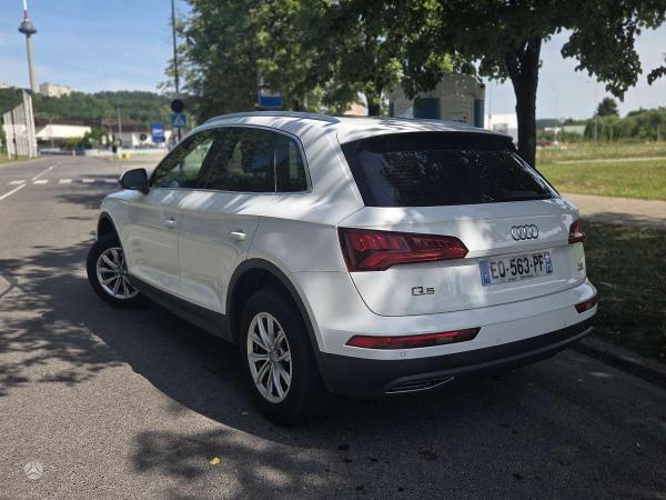 Balts Audi Q5 2017 Viļņa, ar dzinēja tilpumu 1.97 L un nobraukumu 175 tūkst. km par 19500 €, foto 6 vietnē AUTOMOTO.COM.LV