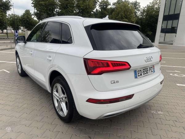 Balts Audi Q5 2017 Kauņa, ar dzinēja tilpumu 2.00 L un nobraukumu 308 tūkst. km par 18800 €, foto 2 vietnē AUTOMOTO.COM.LV