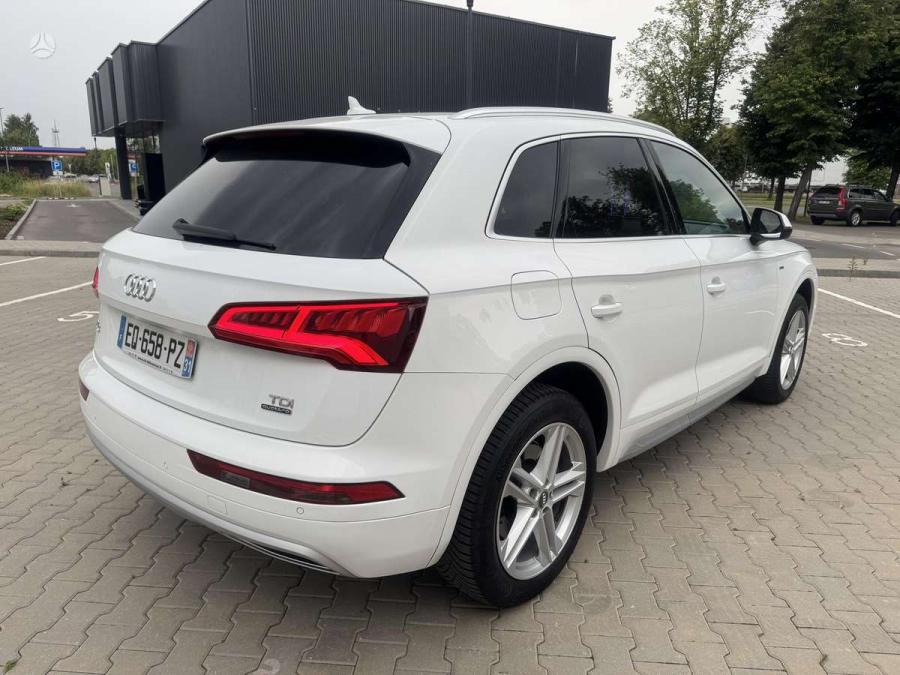Balts Audi Q5 2017 Kauņa, ar dzinēja tilpumu 2.00 L un nobraukumu 308 tūkst. km par 18800 €, foto 5 vietnē AUTOMOTO.COM.LV
